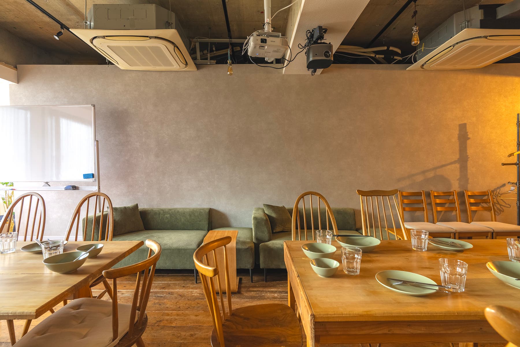 スペモ🏠中野駅🚶‍♀️交流会🤝セミナー👨‍💻打ち上げ🍻ボドゲ🎲パーティー🎉撮影🎥817_LOUNGE中野の写真12