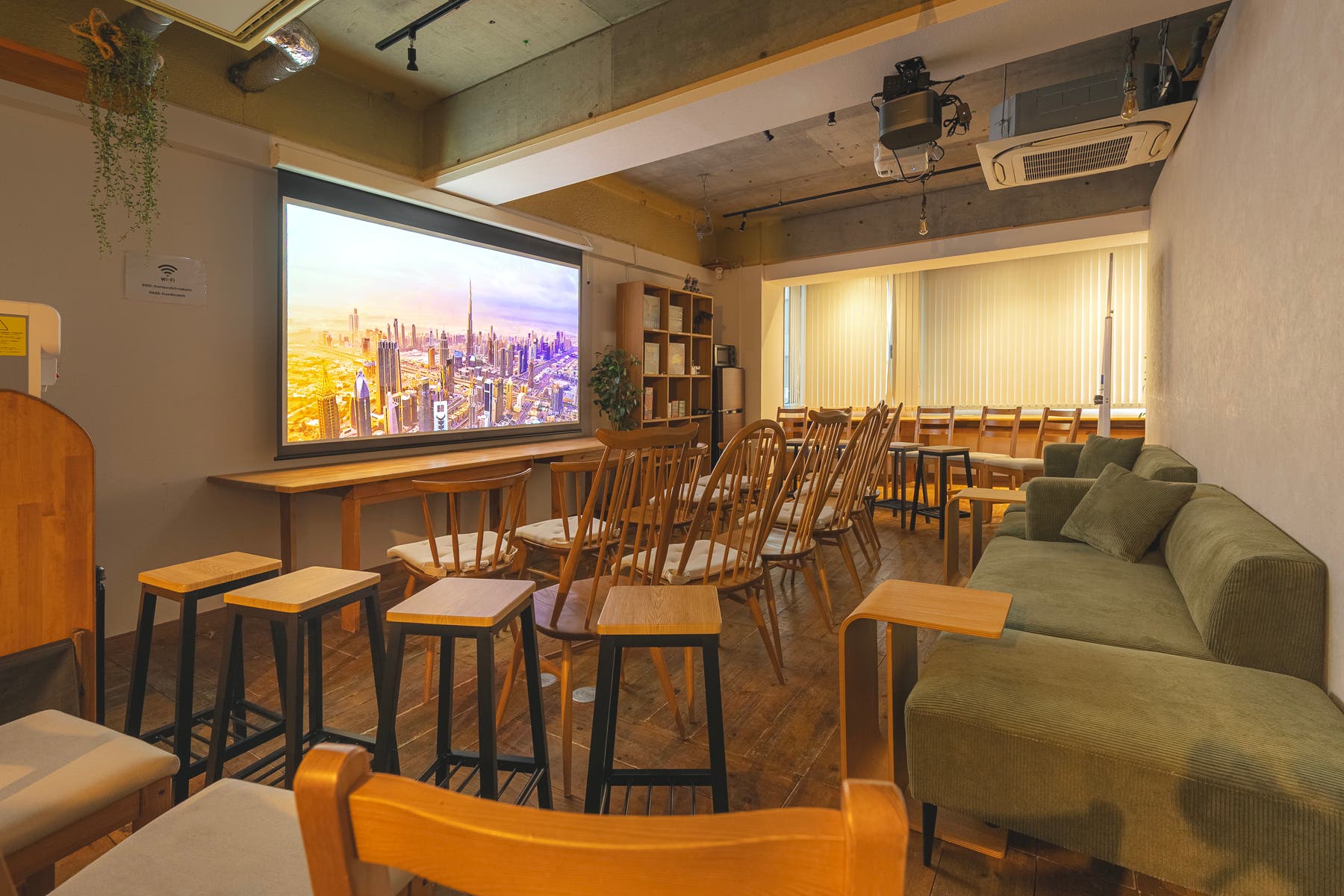 スペモ🏠中野駅🚶‍♀️交流会🤝セミナー👨‍💻打ち上げ🍻ボドゲ🎲パーティー🎉撮影🎥817_LOUNGE中野の写真13