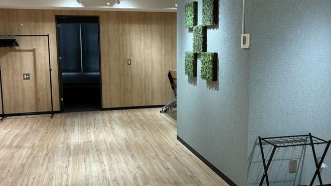 【302】2025/12/29増床OPEN🌞最大30名収容可能!最短2時間~!セミナー・会議・歓送迎会に✨飲食持ち込み可🍱の写真3