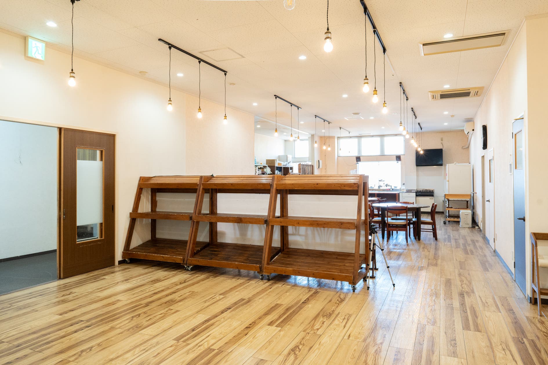 🌟 クリエイティブホール・South へようこそ 🌟ダンススタジオ・ワークショップ等に。鏡のある広々したスペースですの写真4