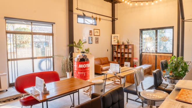 栃木県矢板市/廃墟感のある倉庫、オシャレなカフェスペース、大広間の和室でジャンルに沿ったレンタル撮影スペース!の写真4