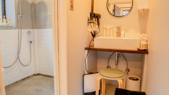 栃木県矢板市/廃墟感のある倉庫、オシャレなカフェスペース、大広間の和室でジャンルに沿ったレンタル撮影スペース!の写真9