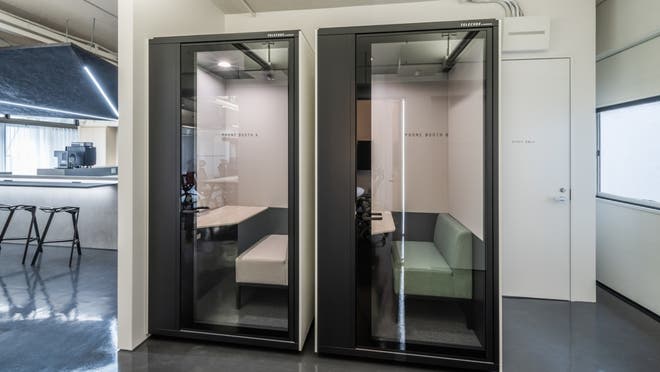 【BRIDGEX workplace】フォンブースAの写真1