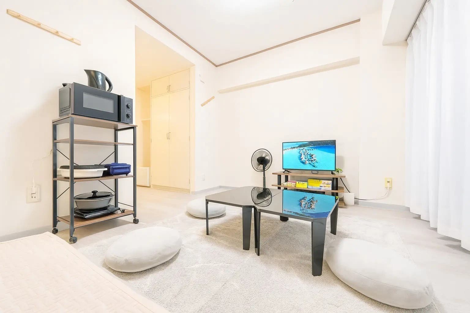 栄駅近く！自宅みたいにリラックス♡友達と語れるプライベート空間の写真3