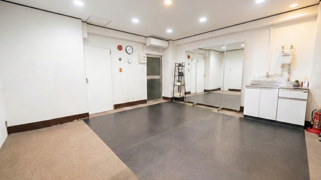 ♦︎高田馬場駅徒歩6分♦︎ダンスができるレンタルスタジオ【24時間営業】※高田馬場駅最安値級の価格ですの写真1