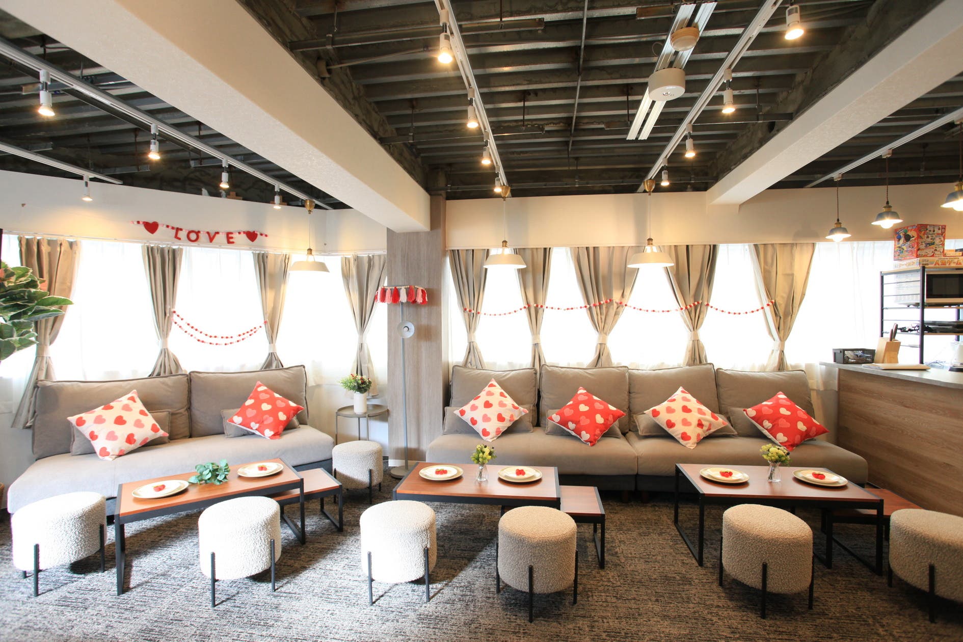 池袋東口徒歩４分/30名収容/毎日清掃/毎月内装変更/パーティー/イベント/推し活/懇親会/交流会/ボドゲ/撮影/会議/セミナーの写真2