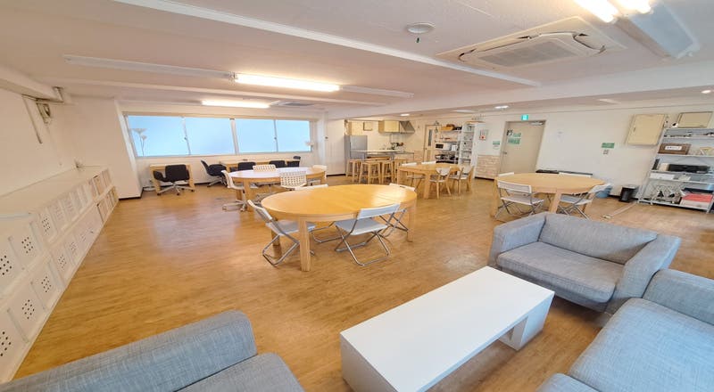 【秋葉原6分】最大50名・81㎡/40名着席可能/キッチン付/パーティー・イベント・撮影に！GARAGE AKIHABARA