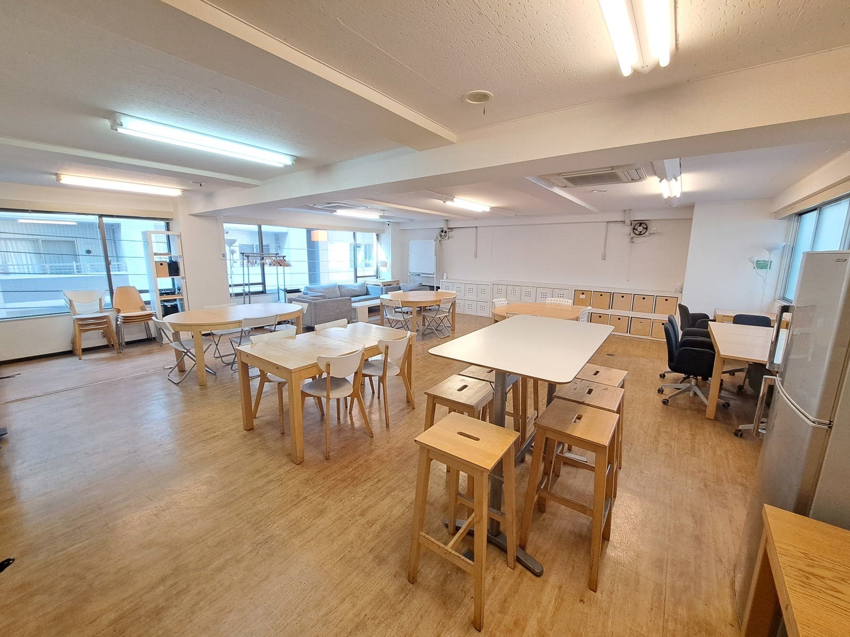 【秋葉原6分】最大50名・81㎡/40名着席可能/キッチン付/パーティー・イベント・撮影に！GARAGE AKIHABARAの写真5