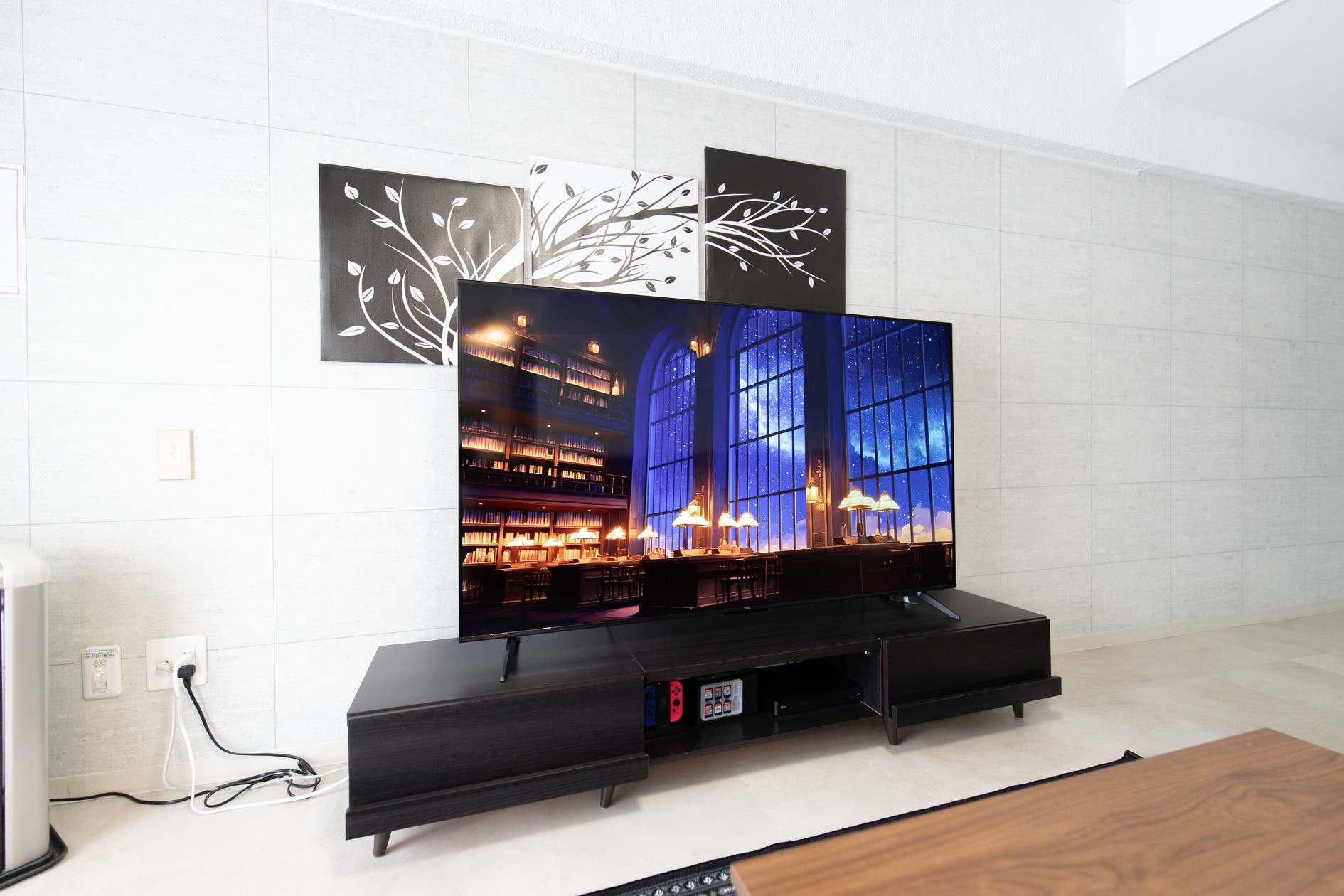 ✨地域最安値挑戦✨【札幌駅徒歩7分】広々居室に65インチTV🎵大人気ゲームに動画鑑賞✨『502』の写真3