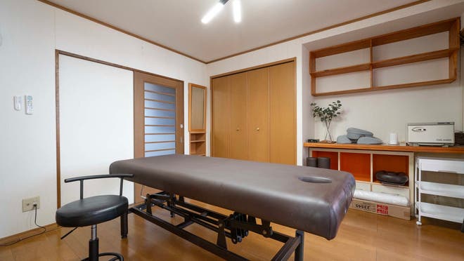 ✨OPEN SALE✨桜木町駅南1A出口から徒歩1分|隠れ家個室レンタルサロン| 【見学無料・要事前連絡】4F階段の写真4