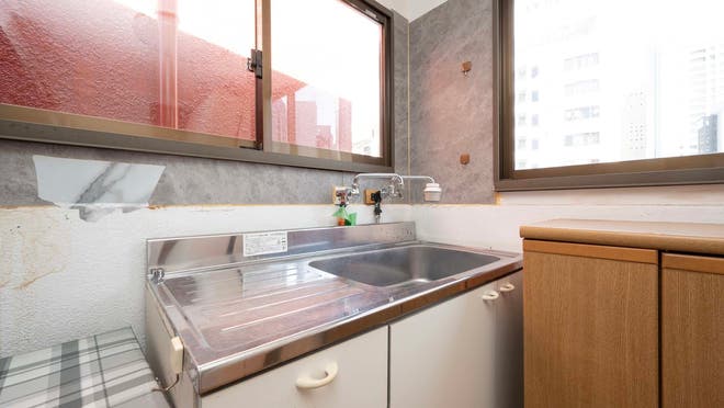 ✨OPEN SALE✨桜木町駅南1A出口から徒歩1分|隠れ家個室レンタルサロン| 【見学無料・要事前連絡】4F階段の写真9