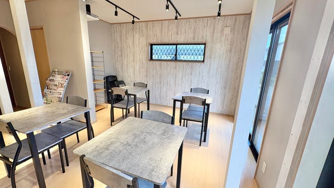 【コワーキングスペース】岩倉/駐車場あり🛜Wi-Fi完備|キッチン付きオープンスペース|テレワーク・会議・作業に最適の写真4