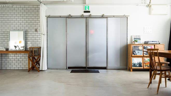 【学芸大学・祐天寺】1時間より使用可能な自然光豊かなハウススタジオ。厳選された家具も多数の写真12