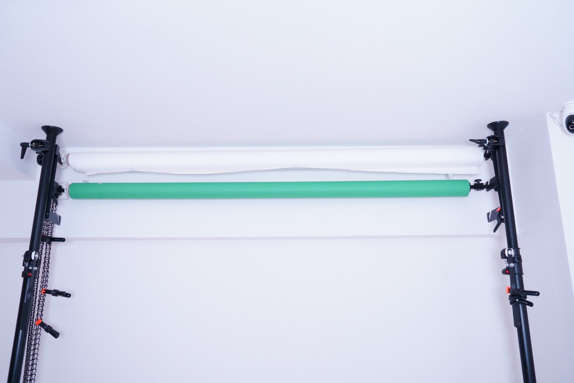 【大曽根駅徒歩2分】グレー塗り壁風+ピンクアーチ背景、白ホリ背景紙、クロマキー合成グリーンバック、子ども撮影に人気の写真12