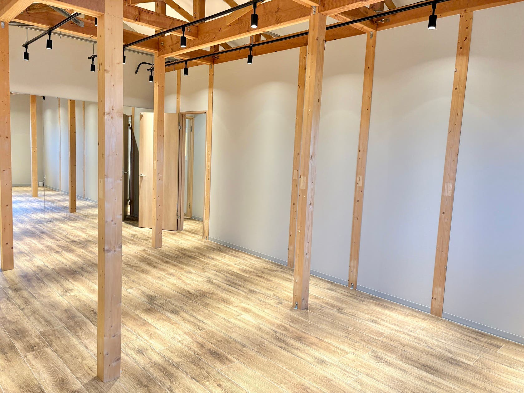 【ダンススタジオ】✨️岩倉市🚗駐車場有✨️《２９㎡》𝑵𝑬𝑾-𝙊𝙋𝙀𝙉ダンス・バレエ・ヨガ・レッスンの写真5