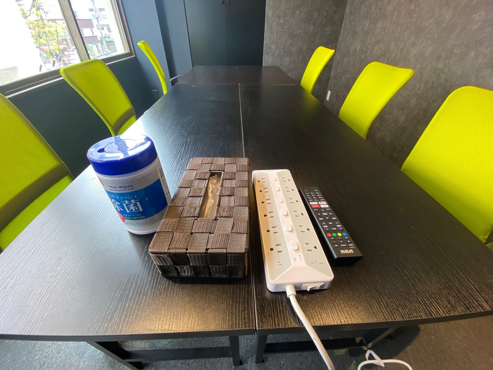 【鶴見駅1分】最大6名様/貸し会議室・ミーティングルーム🎂持込みパーティー🎉ゲーム会の写真5