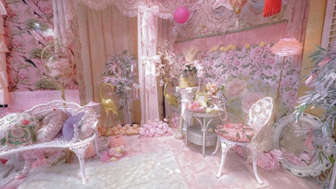 アメリカンダイナーとチャイナ撮影ならここ!王子駅徒歩8分のキャラモード系列4号店!の写真3