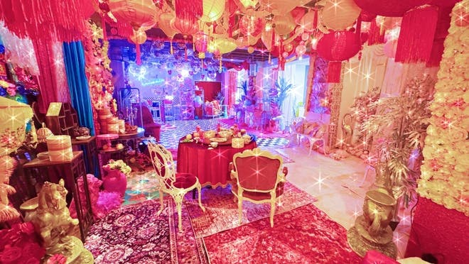 アメリカンダイナーとチャイナ撮影ならここ!王子駅徒歩8分のキャラモード系列4号店!の写真5