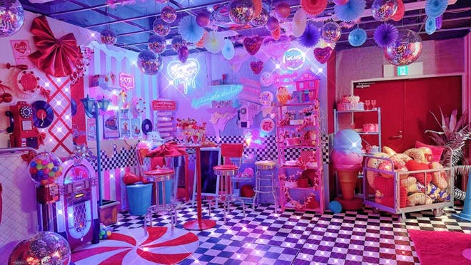 アメリカンダイナーとチャイナ撮影ならここ!王子駅徒歩8分のキャラモード系列4号店!の写真8