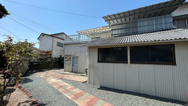 自然光が入る白ホリ仕様の撮影レンタルスタジオ!の写真6