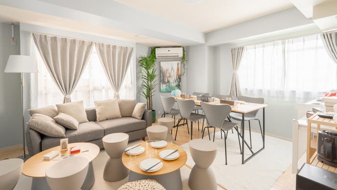 【NEW|2025年12月OPEN】 梅田・大阪駅エリア✨北欧ミント空間|女子会・推し活・映画鑑賞|JR福島駅3分の写真2