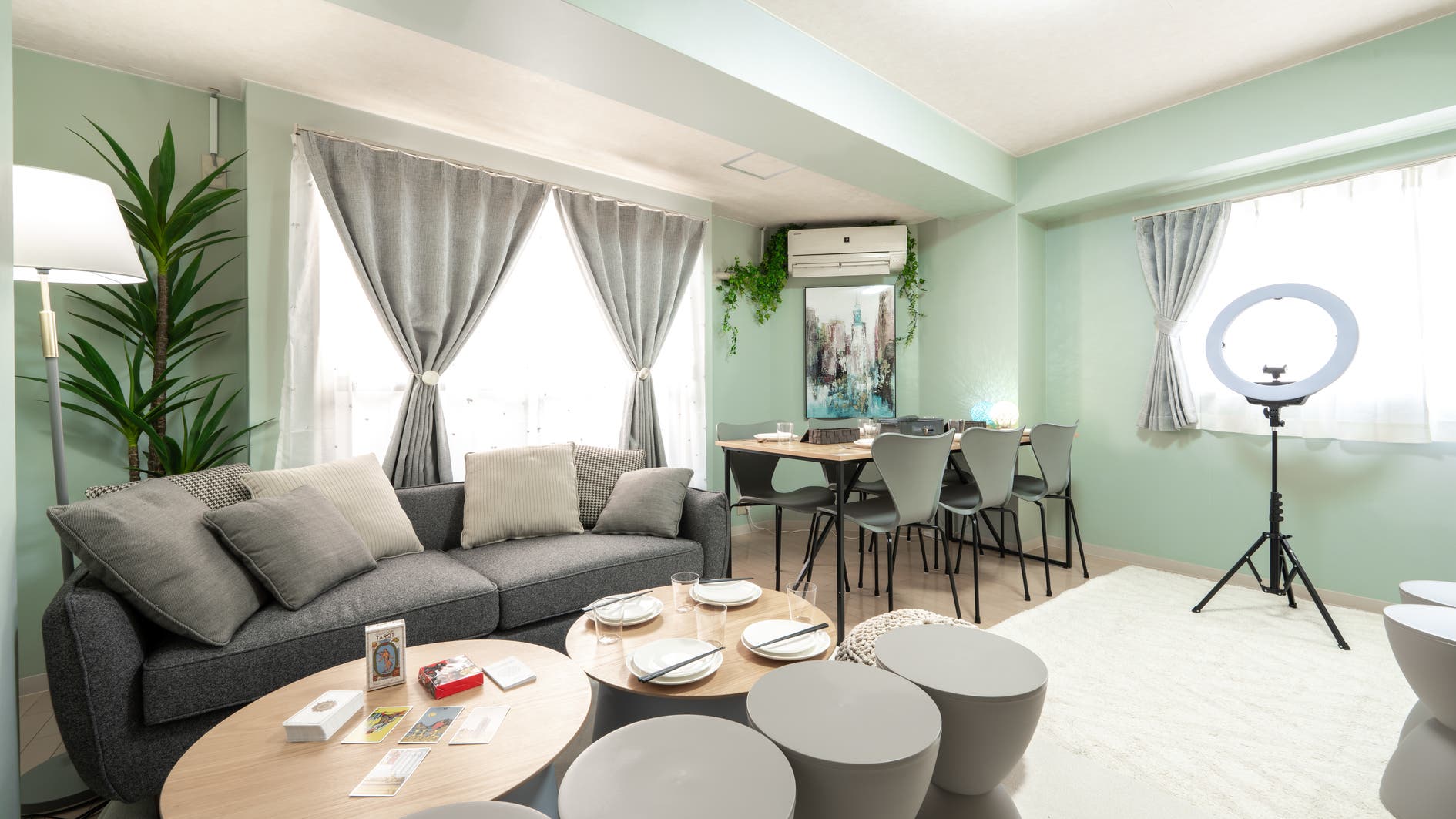 【NEW｜2025年12月OPEN】 梅田・大阪駅エリア✨北欧ミント空間｜女子会・推し活・映画鑑賞｜JR福島駅3分の写真4