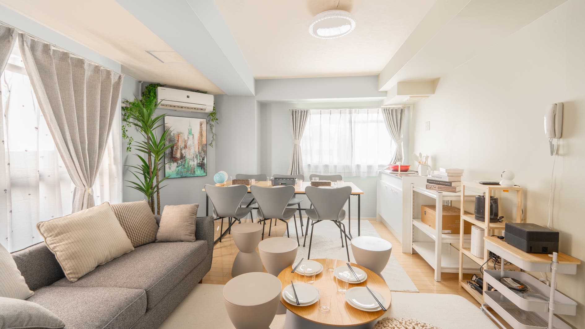 【NEW｜2025年12月OPEN】 梅田・大阪駅エリア✨北欧ミント空間｜女子会・推し活・映画鑑賞｜JR福島駅3分の写真14