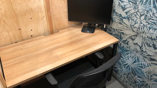 格安!JR徒歩2分【神戸駅前スキマ / 1名】個室ブース(8階R-3)の写真1