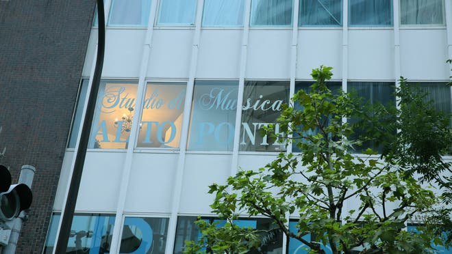 四谷三丁目駅徒歩1分🚃アビテックス🎼40Dr、ハイタイプ防音室 Eスタジオ🎺アンプ付スピーカー🔈マイク1セット無料💕の写真8