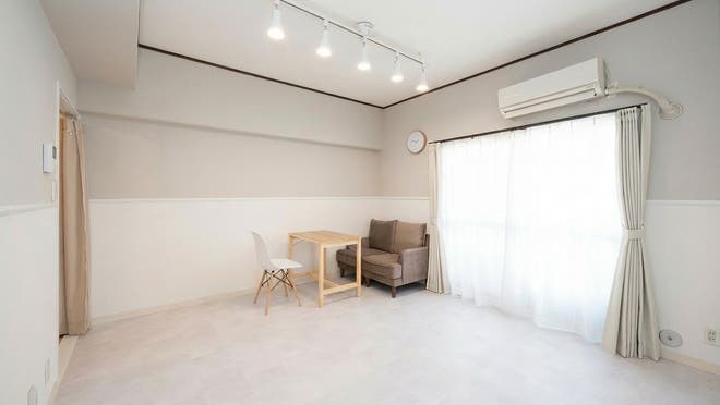 【04,完全貸切の撮影スタジオ/ JR船橋駅北口3分すぐ💐】自然光◎|モール壁&撮影小物|ポートレート|ライブ配信&コスプレの写真4