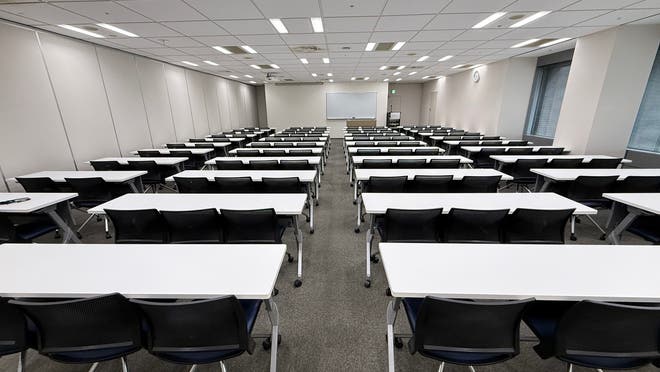 新宿駅A1出口直結 | 7日前までキャンセル無料【セミナールーム5 / アビタス】スタッフ常駐・外部招待イベントや展示会にの写真11