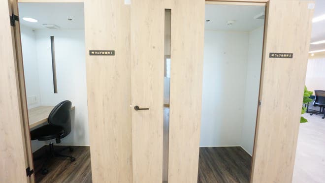 <Q-Works FUKUMA WEB会議席2>JR福間駅直結のシェアオフィス✨完全個室🚪Wi-Fi📶電源🔌の写真4
