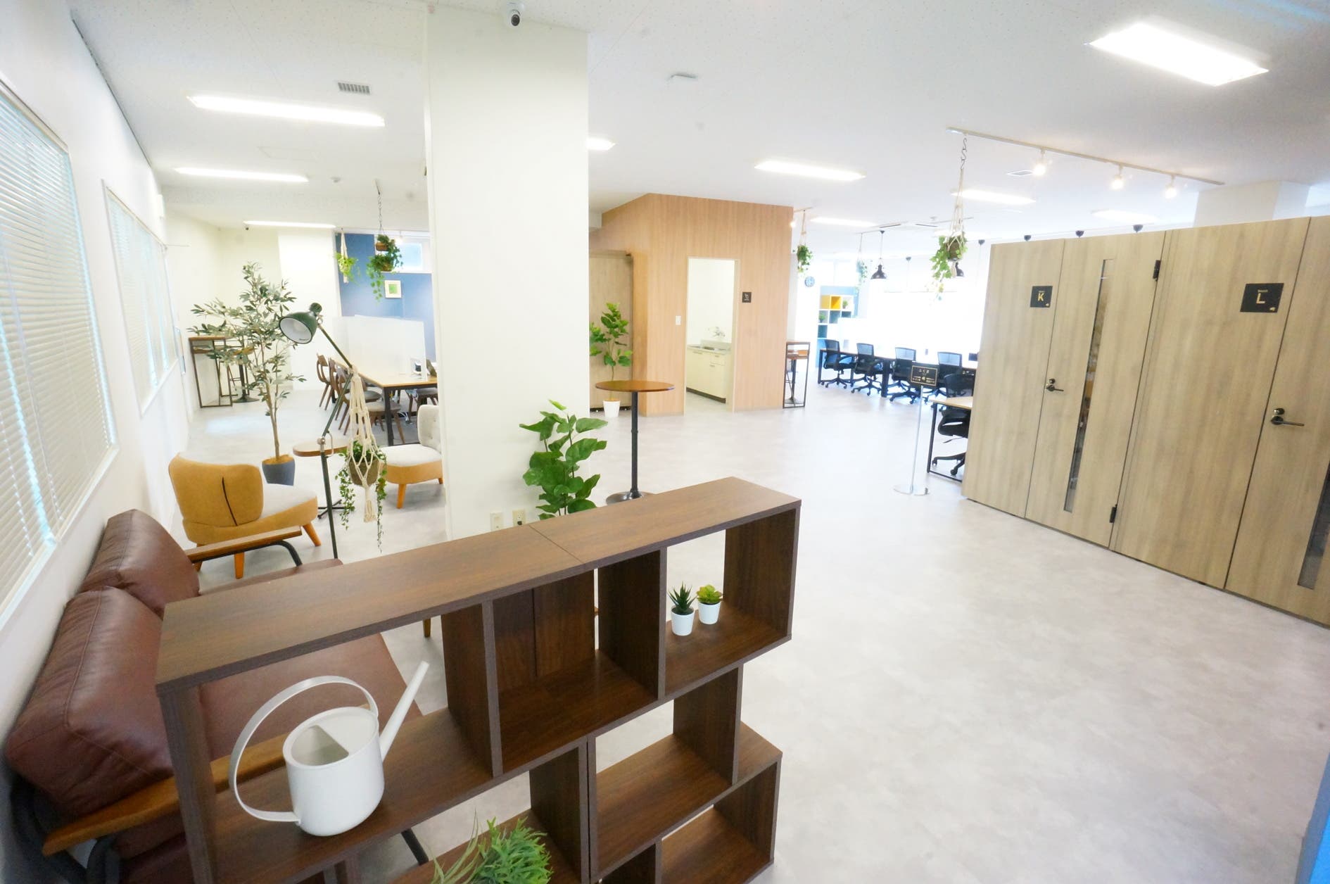 ＜Q-Works FUKUMA WEB会議席2＞JR福間駅直結のシェアオフィス✨完全個室🚪Wi-Fi📶電源🔌の写真9