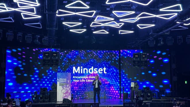 #新宿 #貸切 #大型 #レンタルスペース #LED #500名 #100人以上の写真2