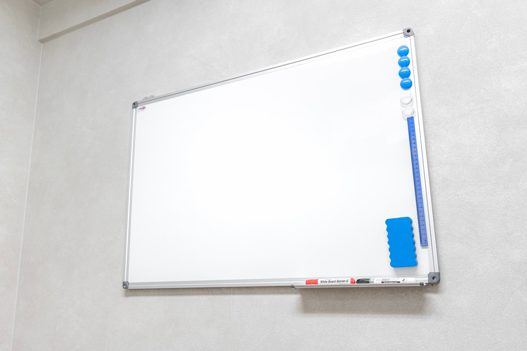 スペモ🧑🏻‍💻中野駅🚶5分❗️会議💻ワークショップ📖モニター完備✨勉強会👨‍🏫作業部屋✍️825_WORK中野の写真16