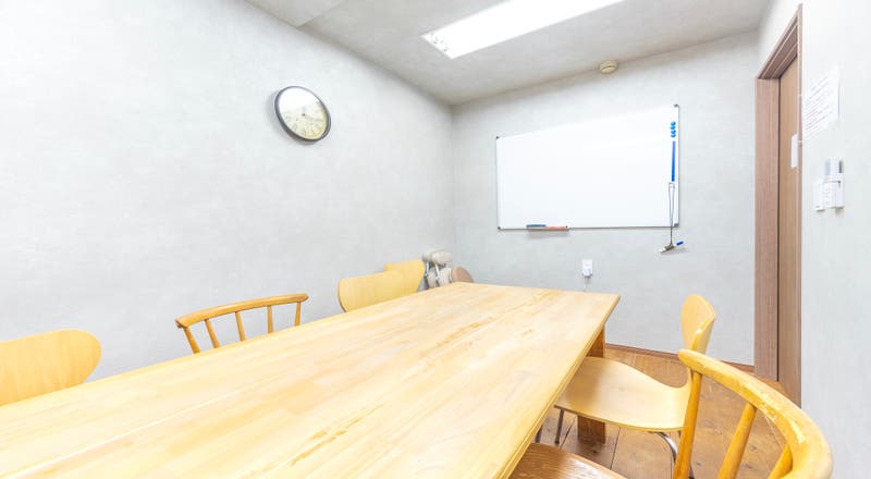 スペモ🧑🏻‍💻中野駅5分❗️会議💻ワークショップ📖勉強会👨‍🏫作業部屋✍️826_WORK中野2nd