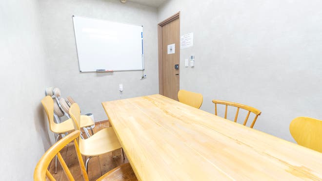 スペモ🧑🏻💻中野駅5分❗️会議💻ワークショップ📖モニター完備✨勉強会👨🏫作業部屋✍️826_WORK中野2ndの写真6