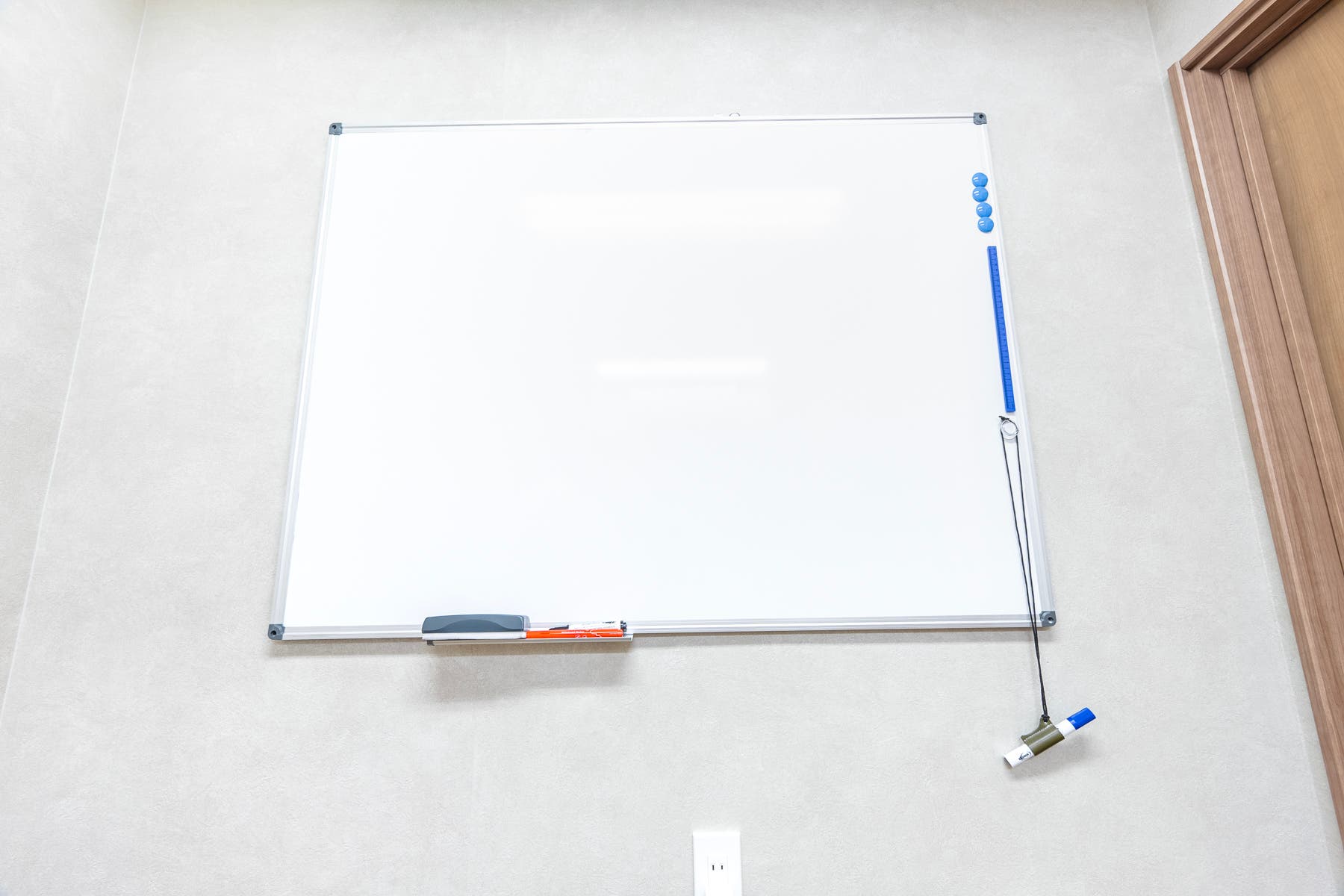 スペモ🧑🏻‍💻中野駅5分❗️会議💻ワークショップ📖モニター完備✨勉強会👨‍🏫作業部屋✍️826_WORK中野2ndの写真17