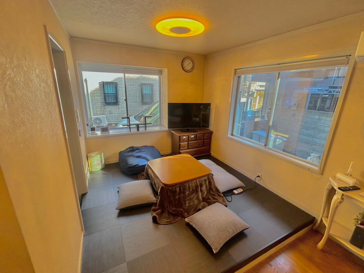 落ち着いた雰囲気の一軒家スペースです。ご友人様との集まりや語らいを、ゆったりとした気持ちでお過ごしいただけます。の写真3