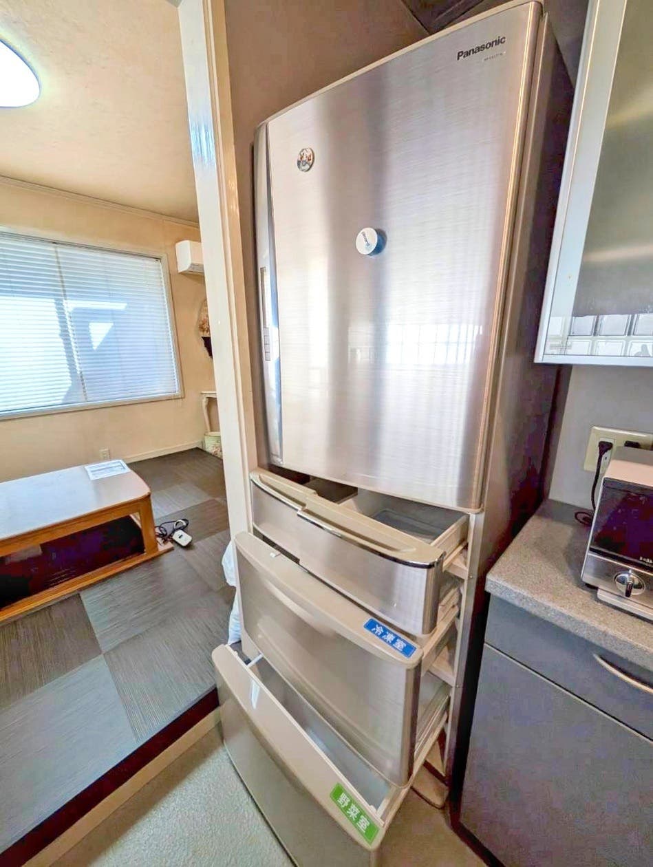 落ち着いた雰囲気の一軒家スペースです。ご友人様との集まりや語らいを、ゆったりとした気持ちでお過ごしいただけます。の写真9