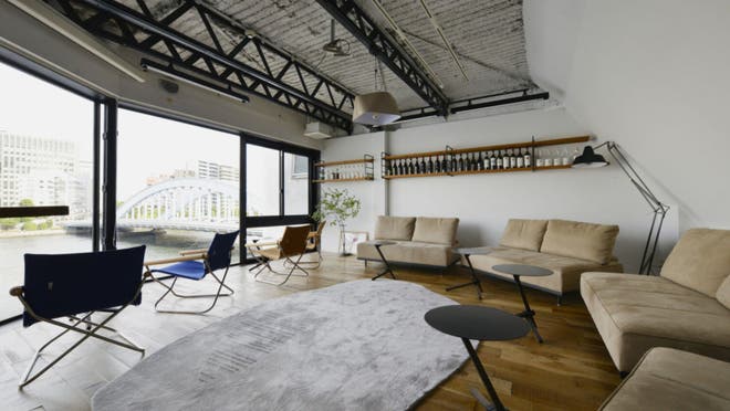 隅田川ビュー|自然光が入る上質ラウンジ|撮影・取材・少人数イベント向け(4F)の写真3