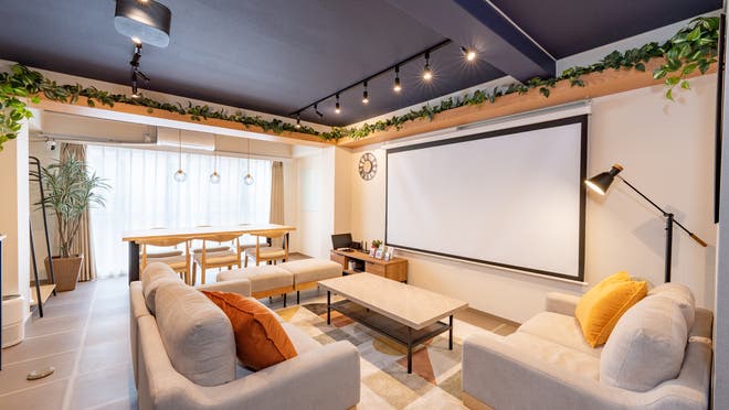 <ローカル人形町>駅徒歩1分🚃24H営業⏰Wi-Fi📶100㌅プロジェクター🎥キッチン🍳パーティー/鑑賞会/会議/撮影の写真1