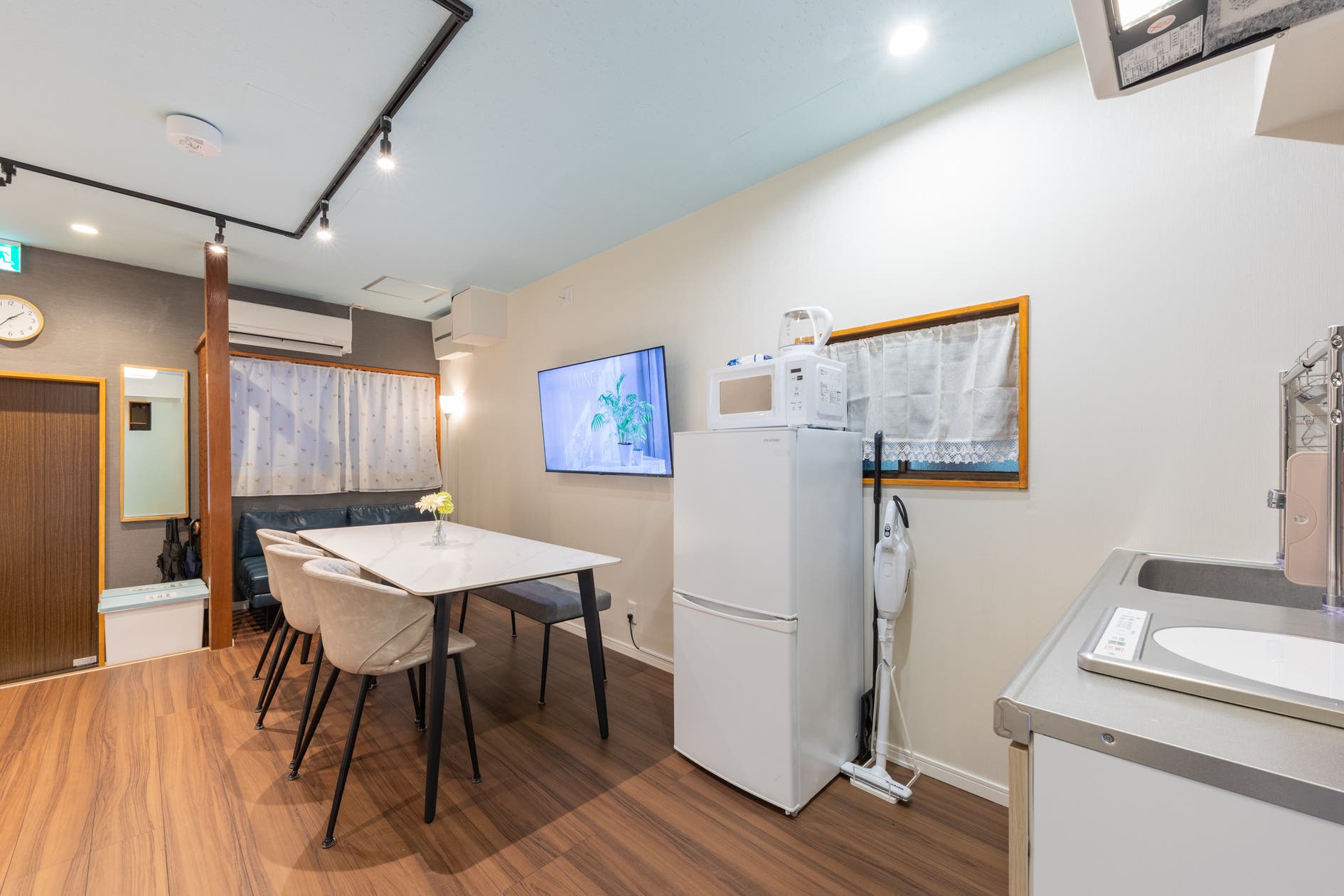 駅チカ！隠れ家スペース🙈24H利用🉑最大10名✨飲み会🥂女子会🎀誕生日会🎂毎日清掃✨の写真2