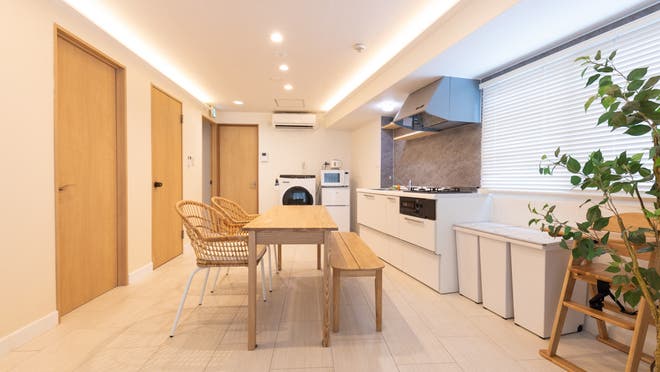 浅草駅チカ🚶♂️観光🍡女子会👯♀️ママ会👩👧👦パーティ🎉撮影📸いろいろ使えるモダンスペース✨最大10名の写真5