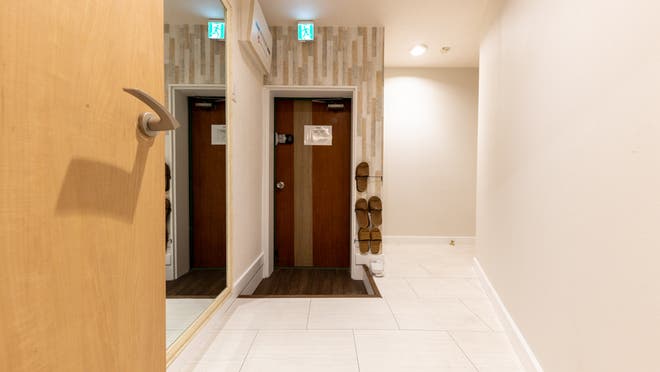 浅草駅チカ🚶♂️観光🍡女子会👯♀️ママ会👩👧👦パーティ🎉撮影📸いろいろ使えるモダンスペース✨最大10名の写真11