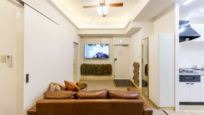 【浅草駅徒歩3分】最大10名👫観光🍡女子会👯♀️パーティ🎉撮影📸会議💻モダン空間2Fの写真4