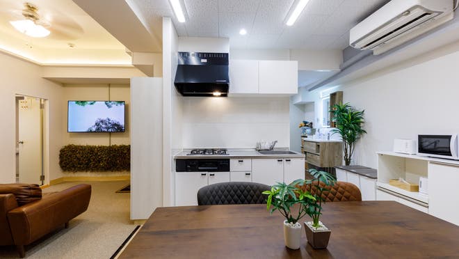 【浅草駅徒歩3分】最大10名👫観光🍡女子会👯♀️パーティ🎉撮影📸会議💻モダン空間2Fの写真6