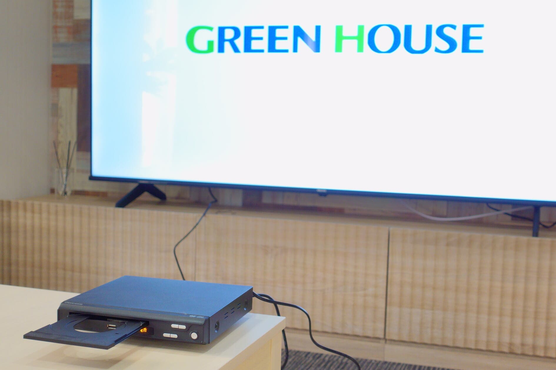 🎉OPENセール中 ～2/28🎉近鉄四日市駅徒歩4分パーティールーム🚶ボドゲ35種類✨大型テレビ設置📺🥗飲食可の写真8