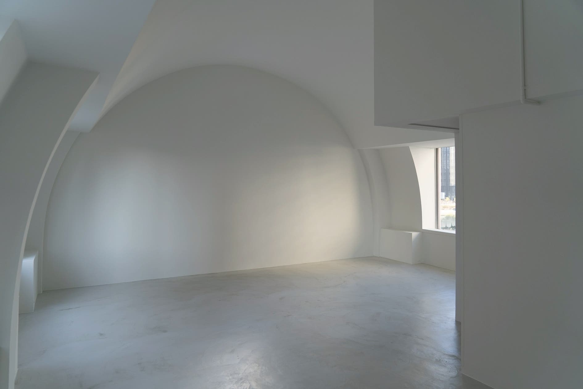 【個人ご利用限定】大阪中之島 美術館エリア｜天高3.6mのアーチ天井｜光と余白を楽しむ2つの空間の写真9