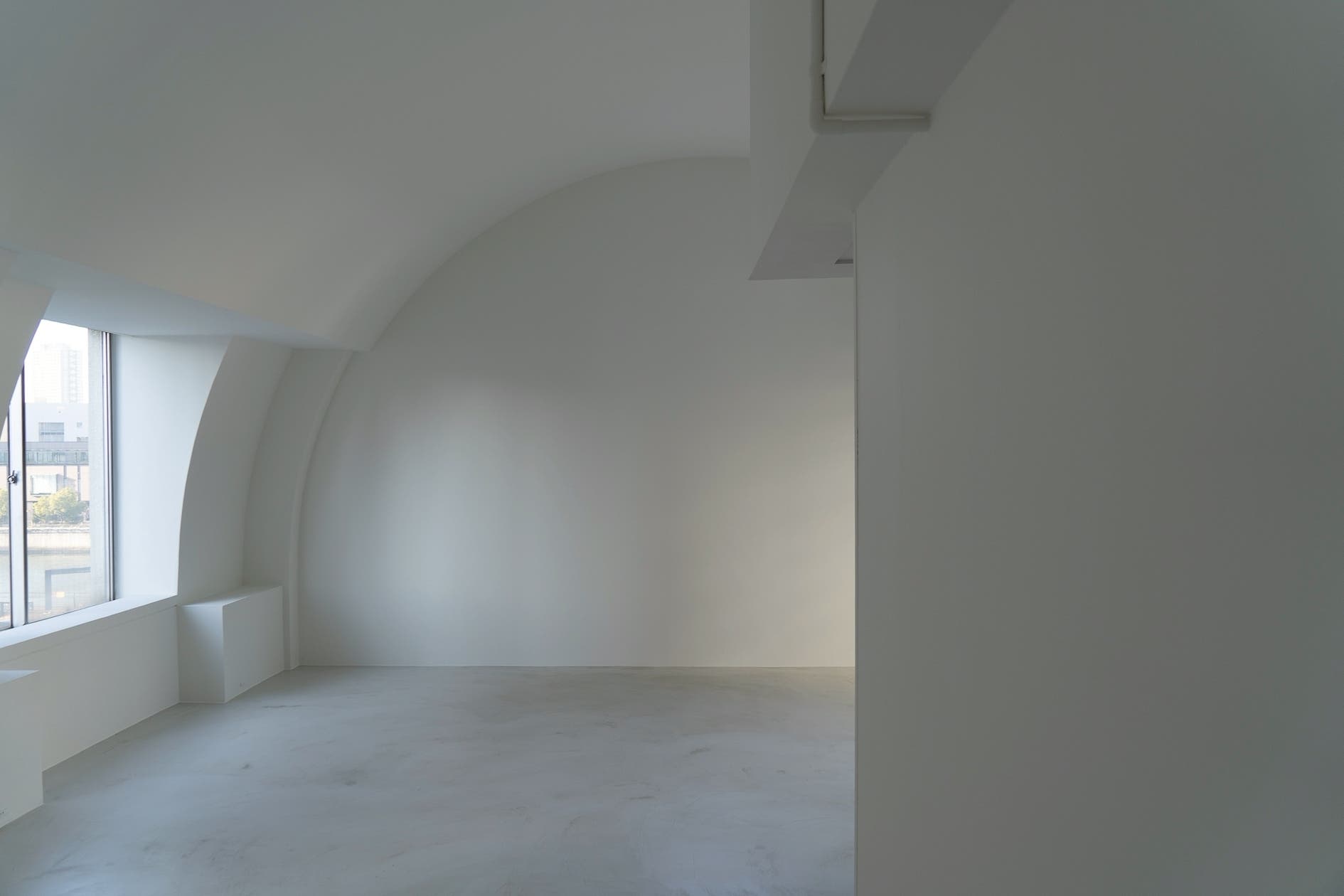 【個人ご利用限定】大阪中之島 美術館エリア｜天高3.6mのアーチ天井｜光と余白を楽しむ2つの空間の写真12